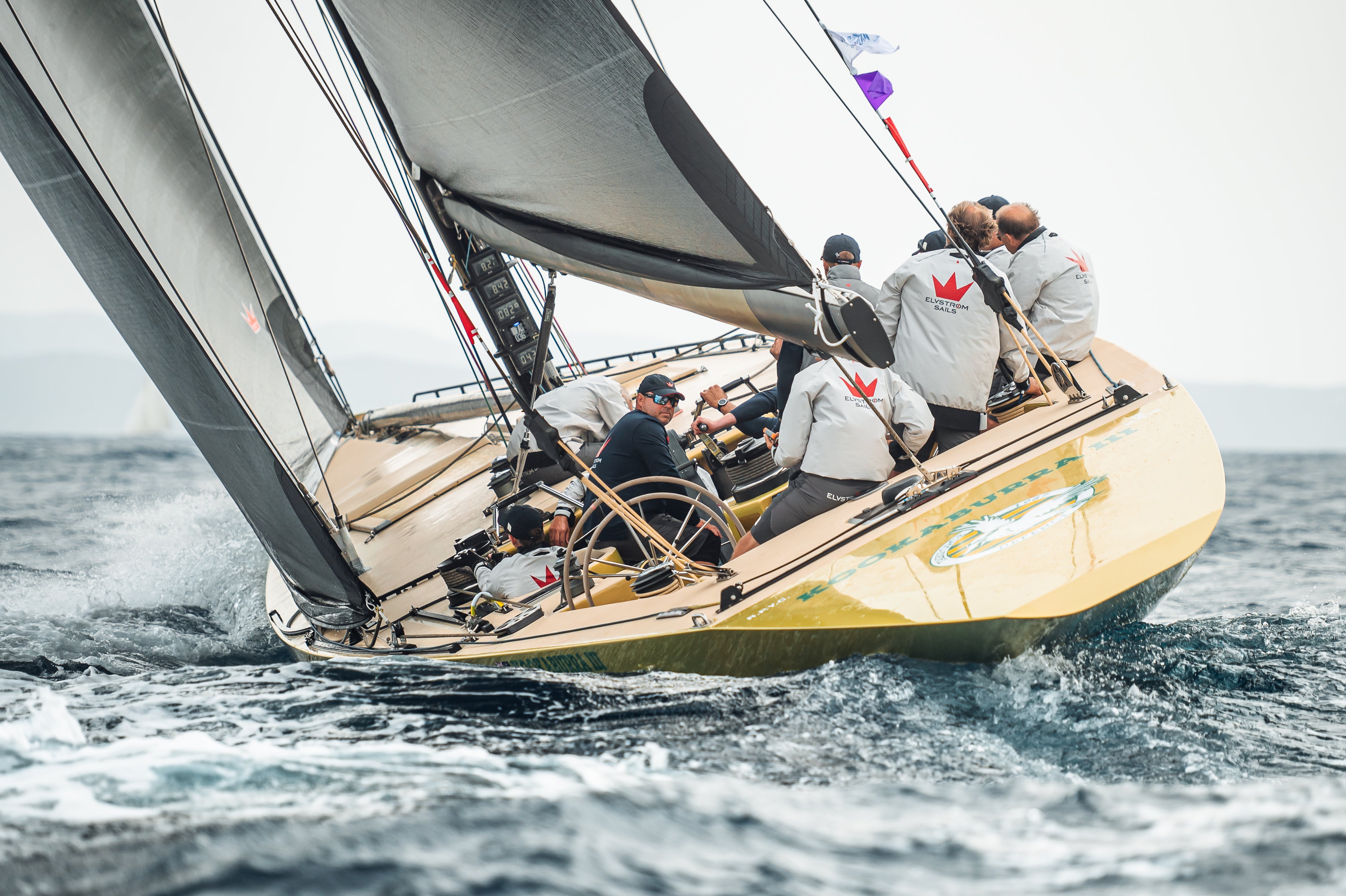 SailWear: Stylish sail bags - made from surplus sail materials ...